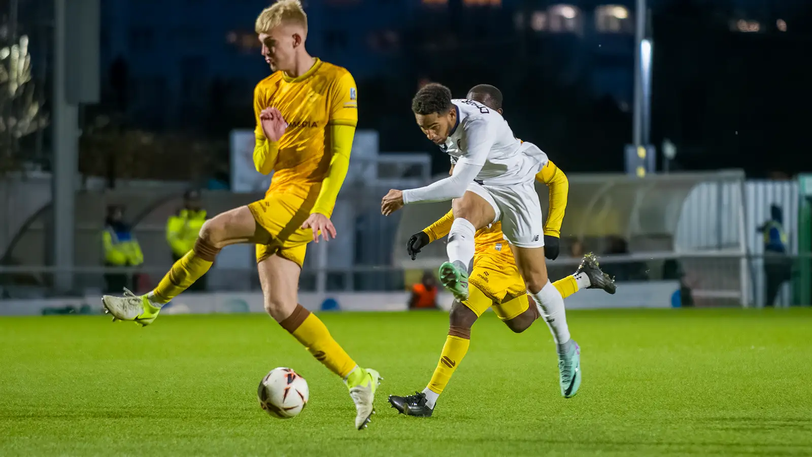 Sutton United 3-3 Fleet (4-2 on pens) – Ebbsfleet United Football Club ...